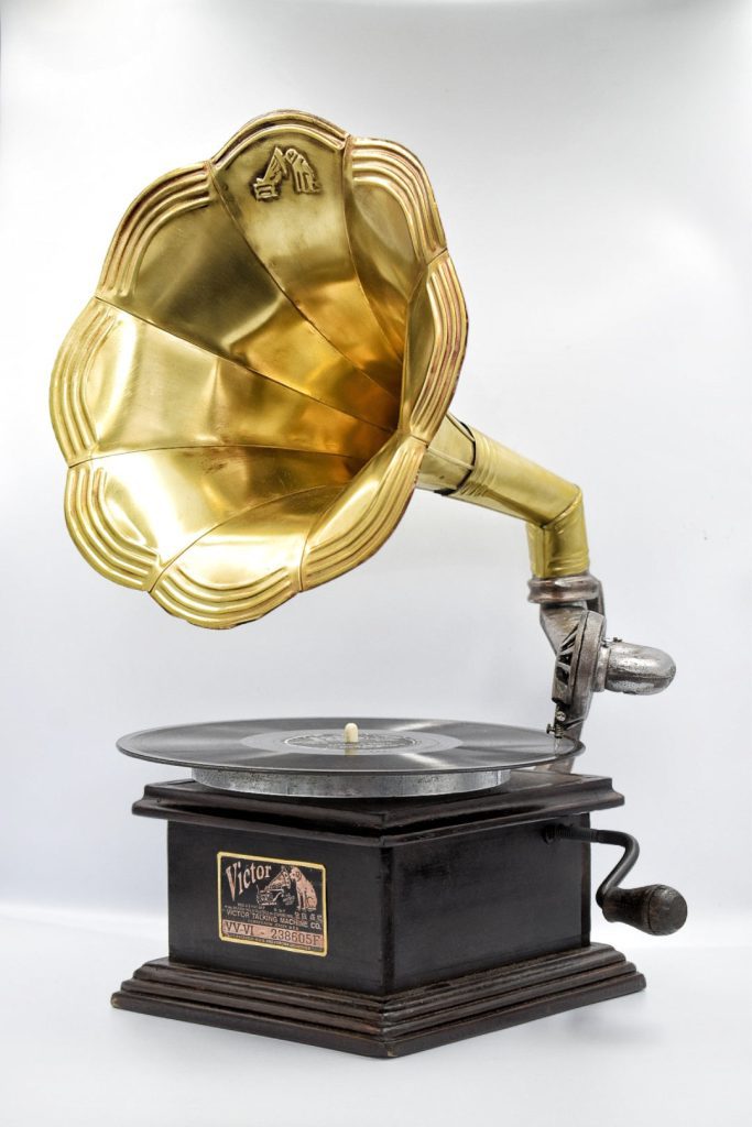 Vitrola Réplica de Victor Talking Machine – La Vieja