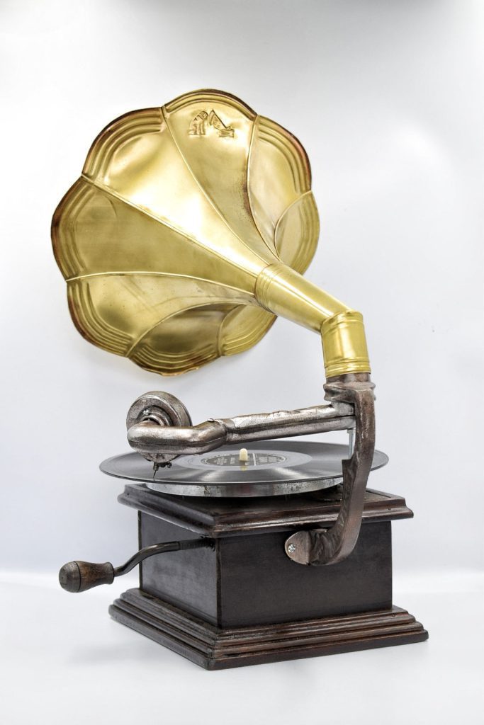 Vitrola Réplica de Victor Talking Machine – La Vieja